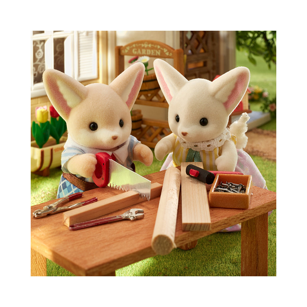 Calico Critters Fennec Fox Family - Mastermind Toys