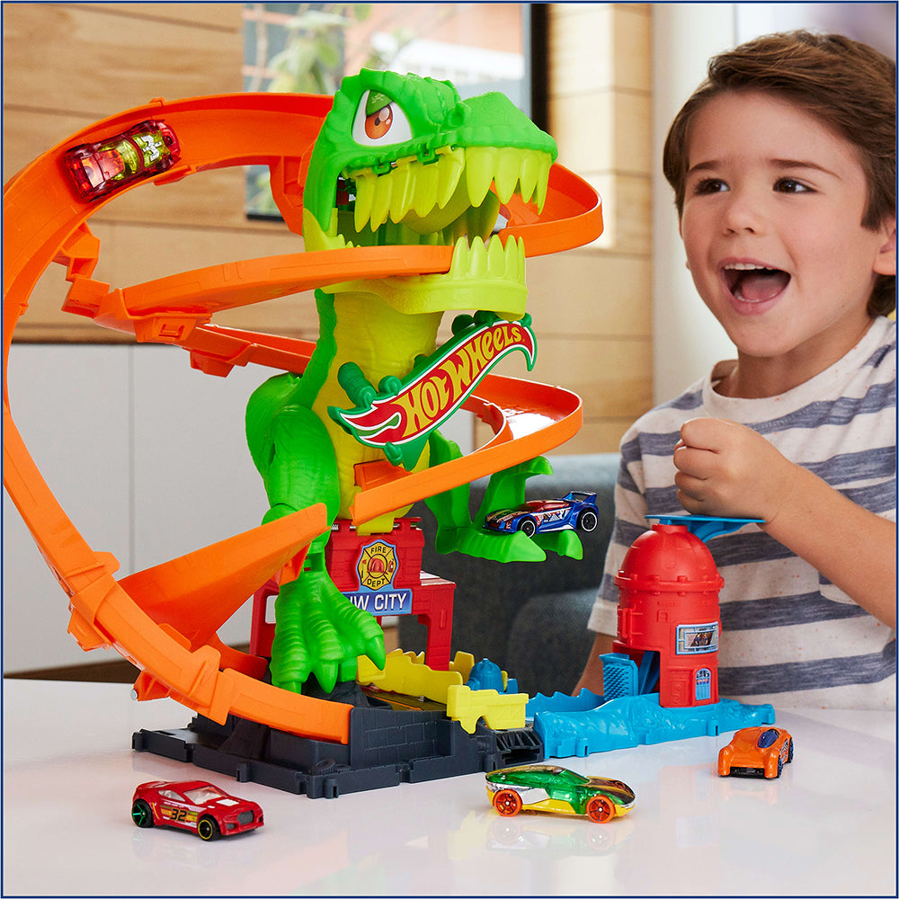Hot Wheels® T-Rex Blaze Battle™ – Mastermind Toys